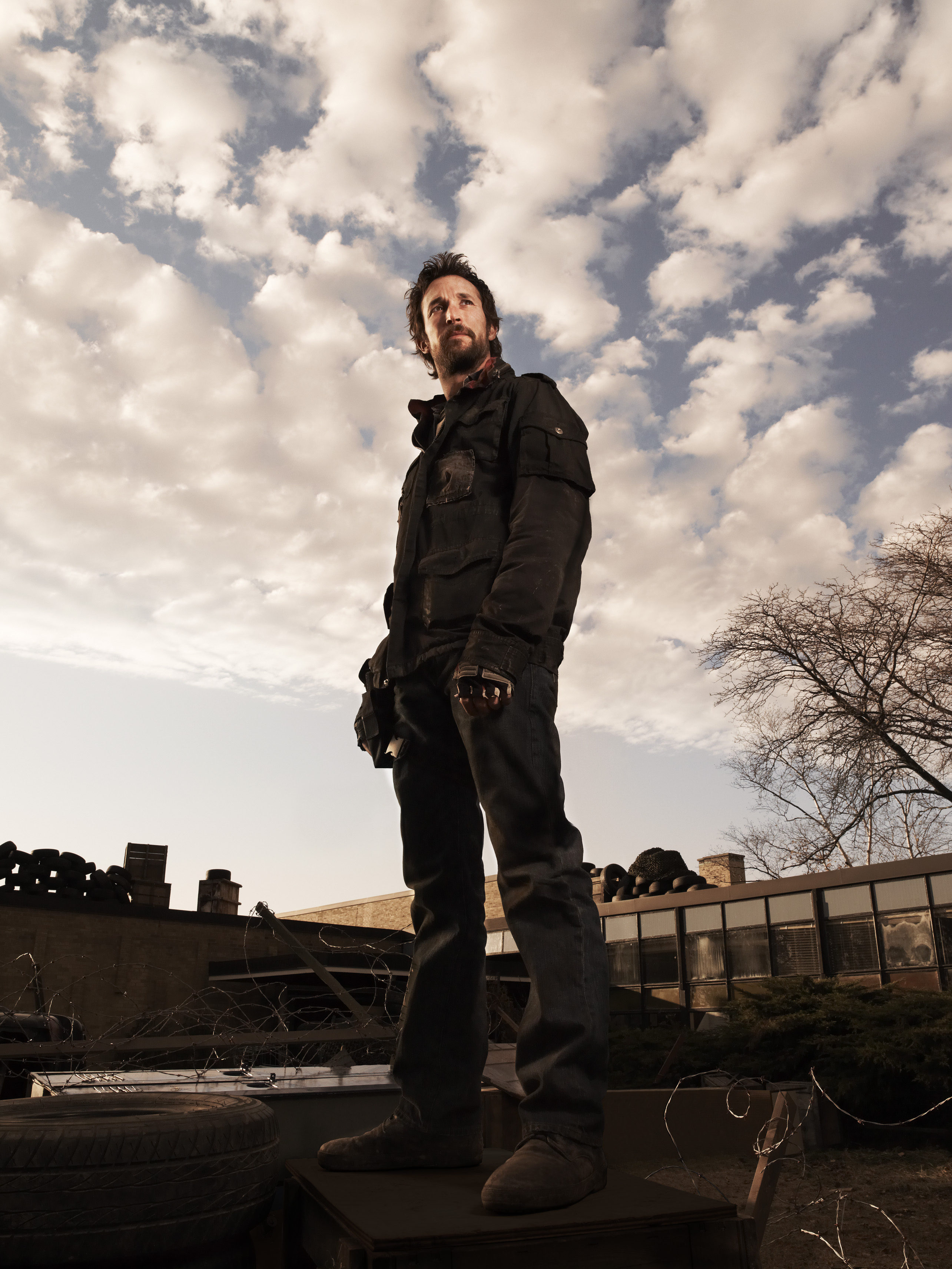 Tom Mason | SYFY Portugal